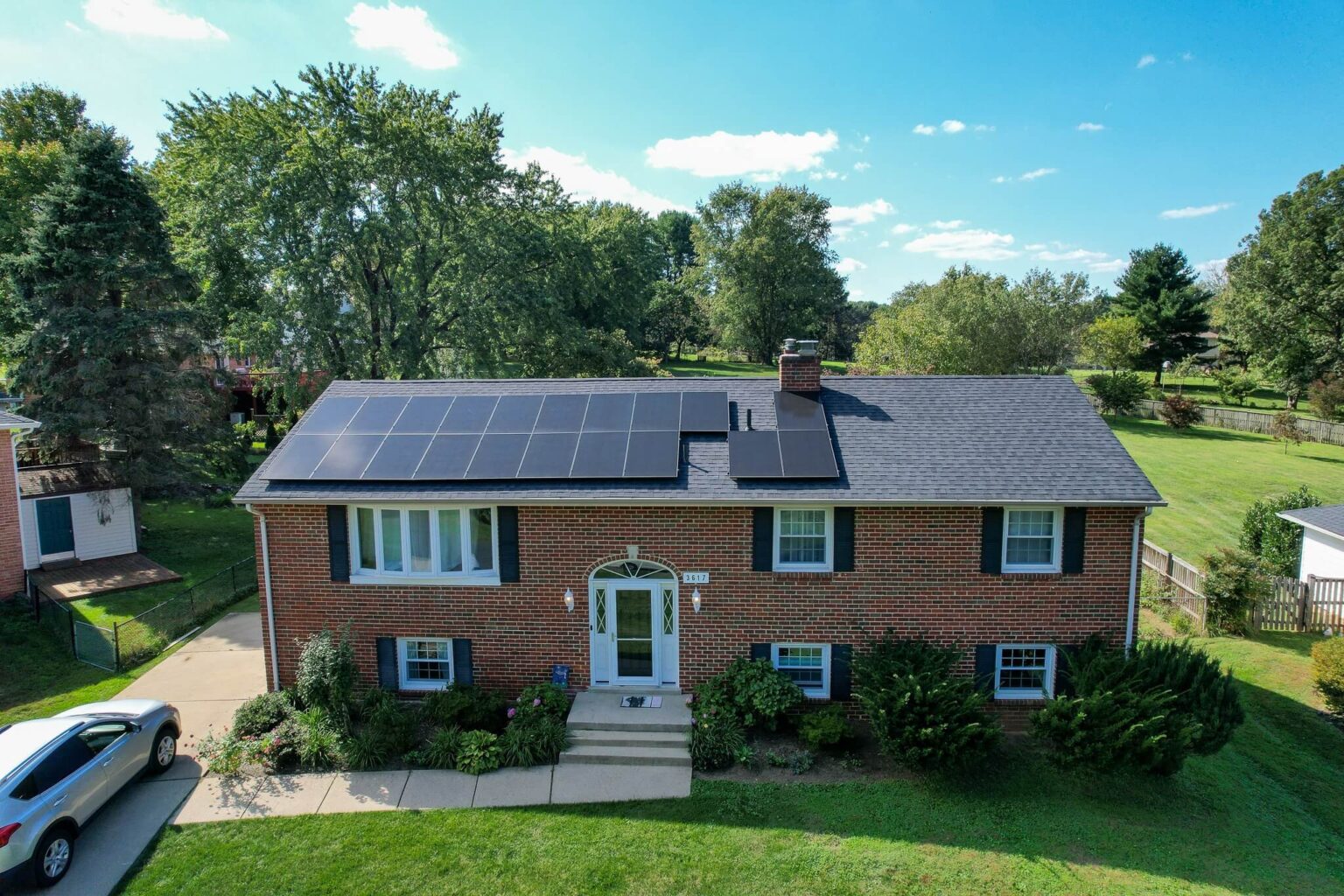 Our Solar Lease Comes With FREE Solar Panels and Installation! | Solar ...
